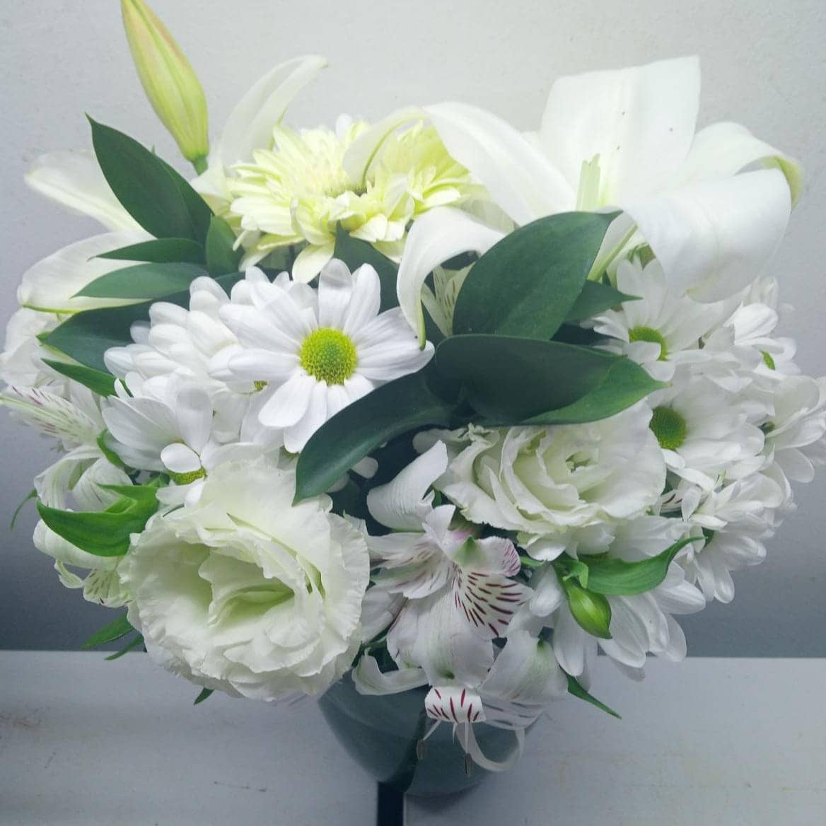 Coroa de Flores: Coroa de Flor de condolências | Isabela Flores